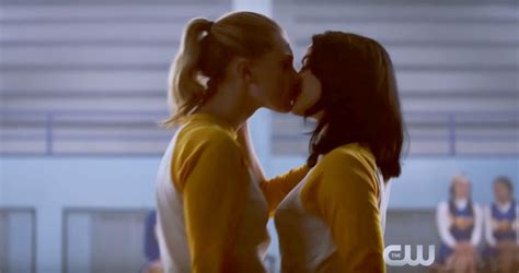 Rookie Girl Group Qodess Agency Under Fire For Queerbaiting With