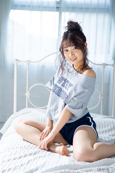 Ann Anna Kami Daily Porn Pic