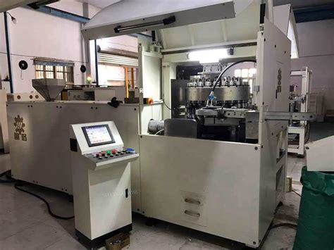 36 Cavities Cap Compression Moulding Machine Om 36 Ouming China Manufacturer Plastic