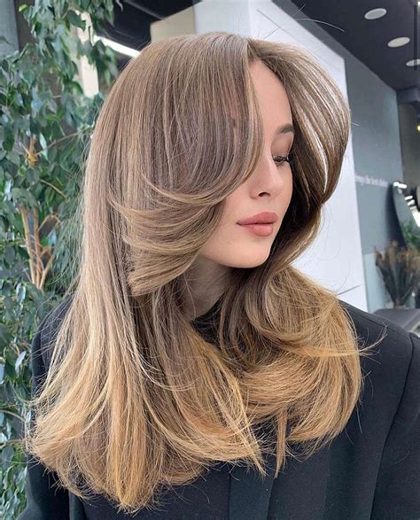 27 Ways To Add The Feather Cut Trend To Your Hair