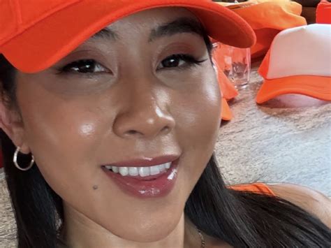 Emerald Loves Seeing Your Low Key Crush Living Her Daily Life Is Pure Epic — Adult The Culture