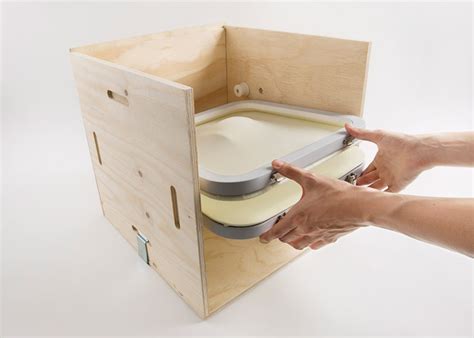 Reusable Packaging Forms A Protective Skin Around Delicate Objects