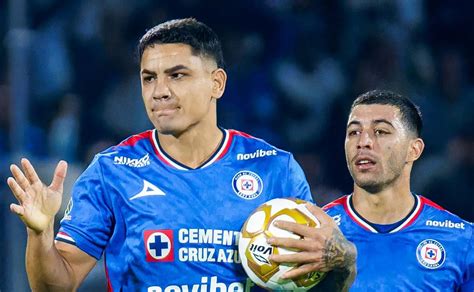 Noticias De Cruz Azul Hoy 25 De Enero Erik Lira Toro Fernández