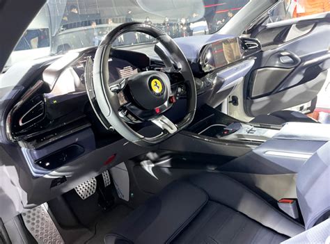 페라리 최초 4도어 4인승 스포츠카 푸로산게 아시아 최초 한국서 공개 디지틀조선일보 디조닷컴