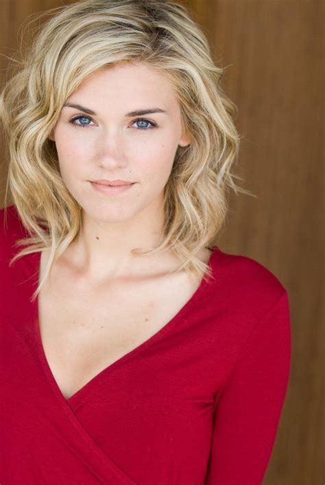 Emily Rose Height Weight Measurements Bra Size Bio Pilot Paisley Rose