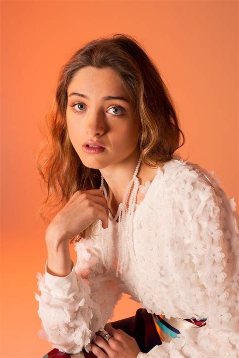 Pin By Sol On Photoshoot Natalie Dyer Natalia Nancy Stranger Things