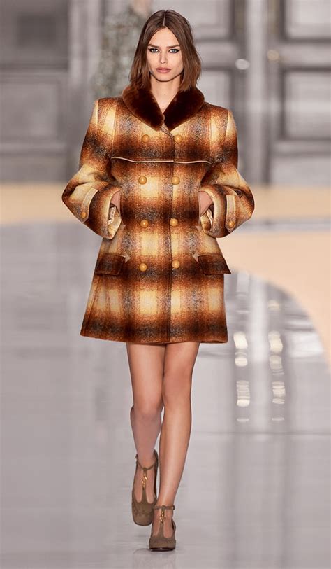 Chloé Official Website / Designer clothes, bags, fragrance