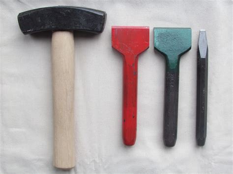 Full Set Of Chisel Tools Stone Of Arc