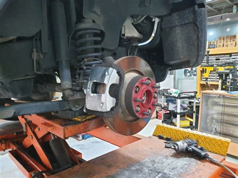 자동차정비 지프 랭글러 Jk 브레이크 캘리퍼 실린더 브레이크 디스크 브레이크 패드 네이버 블로그