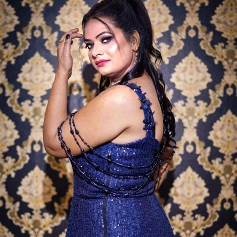 The Stunning Actress Malvika Tomar Web Series Videos Photos And Full