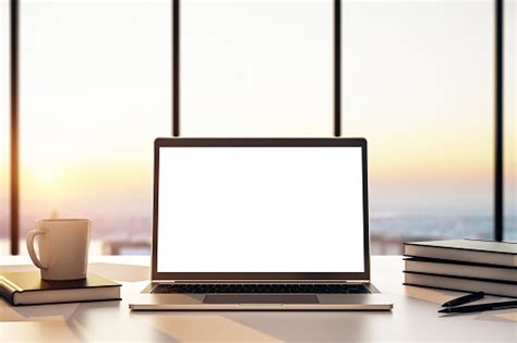 커피 한 잔과 바탕 화면에 빈 노트북 화면 일출에 책과 펜 조롱 3d 렌더링 0명에 대한 스톡 사진 및 기타 이미지 0명 3차원 형태 개념 Istock