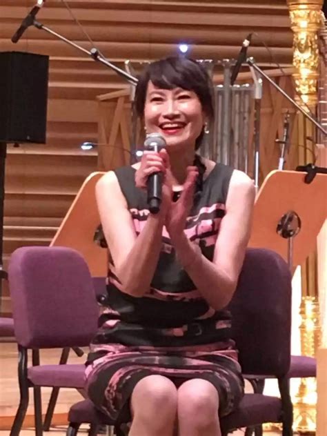 九色鹿人参果配音燕子姐姐她的声音是无数人的童年 搜狐大视野 搜狐新闻