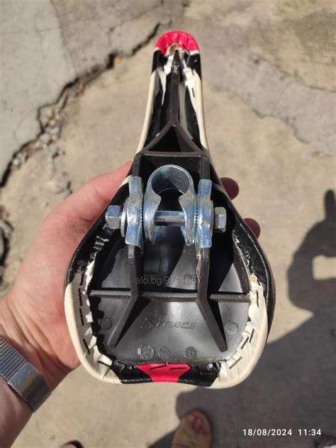 Продавам спортна седалка за велосипед Части и аксесоари за велосипеди Бургас Продавам