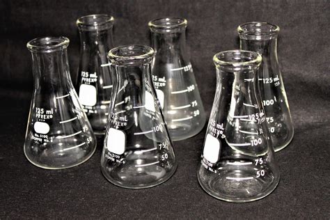 Six ML Pyrex Erlenmeyer Flasks Pyrex