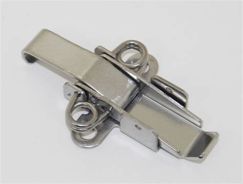 Draw Latches Draw Latches