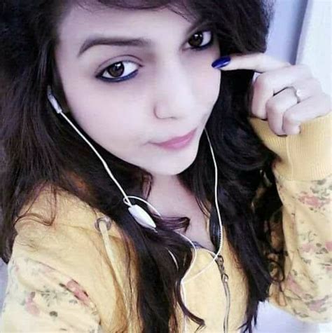 Indian Hot Sexy Model Mousumi Saree Photoshoot Sareelover Hot Saree