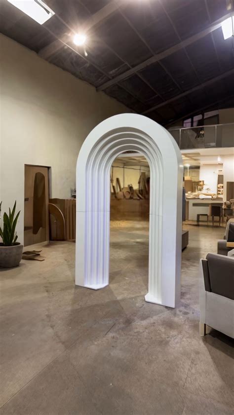 ‎تم تولد تجهیزات تالار ژیار‎ ‎دایره چند پله باز برای اولین بار از