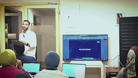 Mohammad Ashour على Linkedin ازاي أتعلم بزنس كمحلل بيانات واكون فاهم