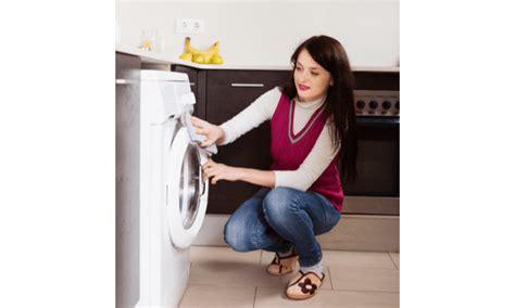 How To Clean A Washing Machine That Smells