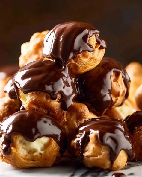 Profiteroles