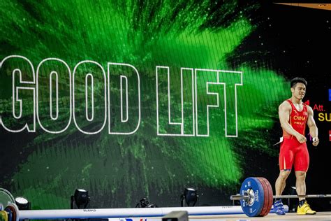 Shi Zhiyong Interview English Version For Xinhua After That Amazing 73 Session R Weightlifting