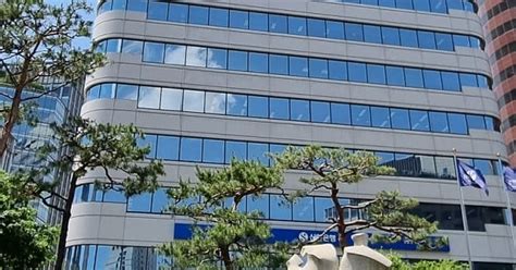 신한은행 포모사 커버드본드 4억달러 발행 성공