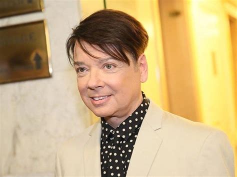 Валентин Юдашкин похвастался архивным фото из армии