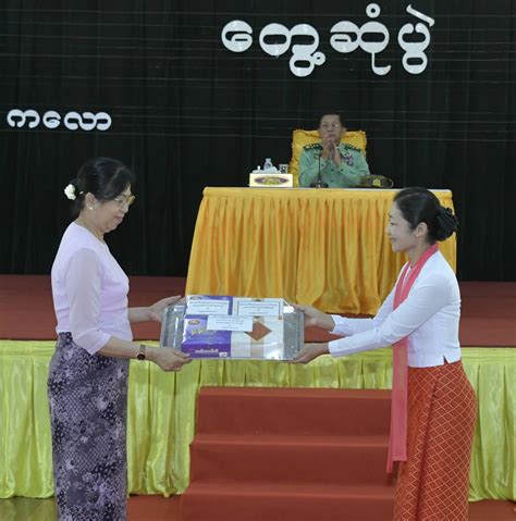 နိုင်ငံတော်စီမံအုပ်ချုပ်ရေးကောင်စီဥက္ကဋ္ဌ တပ်မတော်ကာကွယ်ရေးဦးစီးချုပ