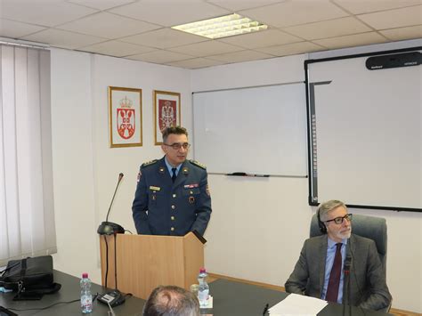 Предавање амбасадора Републике Француске у Србији полазницима 13 класе Високих студија