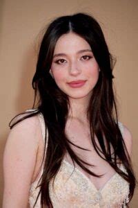 Mikey Madison Height Weight Body Stats Age Family Facts