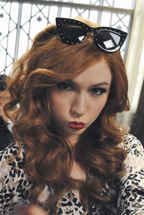 Karen Gillan Selfie Promo