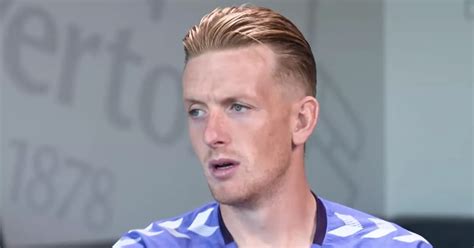 Jordan Pickford Makes Decision On Everton Future Amid Man Utd Transfer