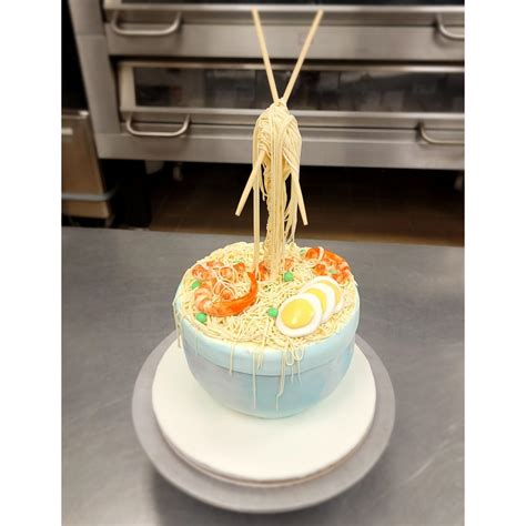 Ramen Noodle Cake 🍜🎂 Rcakes