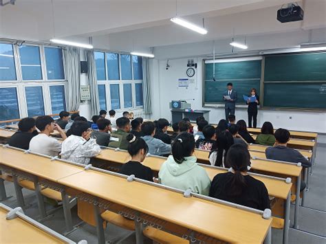 管理工程学院第四届专业篮球赛落幕 青岛理工大学管理工程学院