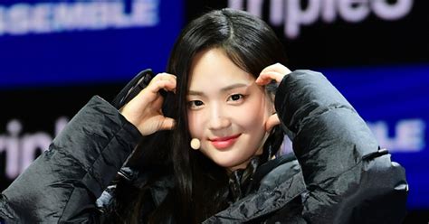 [포토] 트리플에스 서연 매력 넘치는 볼하트