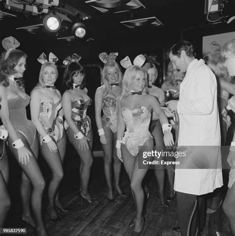 London Waitresses Photos And Premium High Res Pictures Getty Images