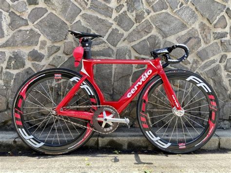 서벨로 T4 카본 트랙 프레임셋 패스트 포워드 F6t 카본 트랙 휠셋 스기노75 엔진11 트랙 크랭크셋 시마노 프로 컴포넌트 카본 트랙 바이크 리뷰 Cervelo T4