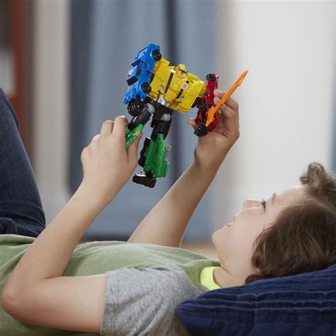 Transformers Robots In Disguise Combiner Force Team Combiner Ultra Bee