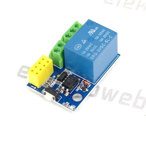 Релеен модул С Wifi Esp 01 Esp8266 24 Ghz 5 V 30 X 45 Mm