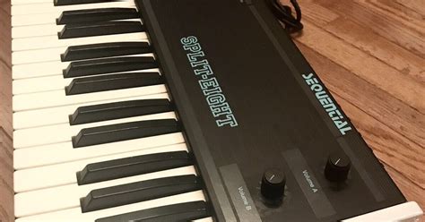 MATRIXSYNTH Sequential Circuits Split Eight SN 02917 W Custom White