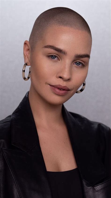 Girls With Shaved Heads Shaved Head Women Pixie Buzz Cut Pixie Cuts