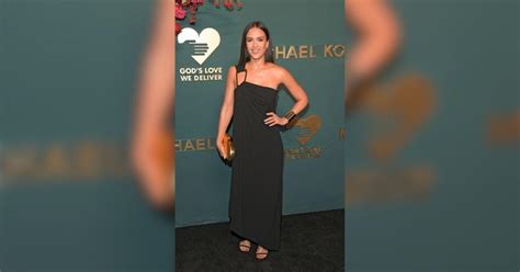 Jessica Albas Sexiest Pictures Gallery