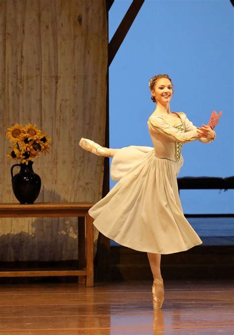 Pin By Karen Goument On Ballet Ballet Dancers Ballet Costumes