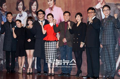 나눔포토 백년의 유산 출연자들의 화이팅 나눔뉴스 사랑받는 국민의 신문 기부문화를 선도하는 대표신문