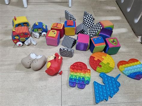 팝잇 인형딸랑이 자동차 쿠션블럭 당근 중고거래