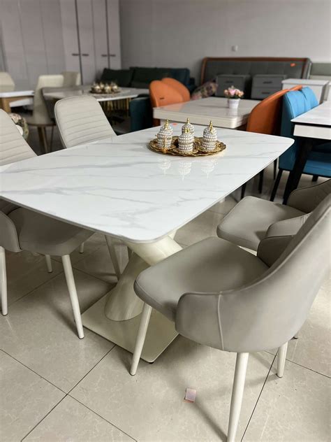 Түшиг Түшиг Тавилга цахилгаан барааны дэлгүүр