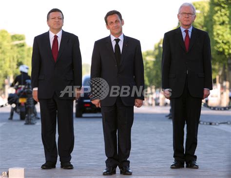 凱旋門でフランスのeu議長国就任記念式典 写真10枚 国際ニュース：afpbb News