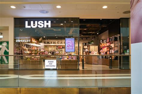 Lush Store In Galeria Shopping Mall Editorial Photo Image Of Market Choice 294472776