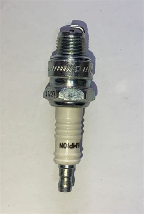 Champion Spark Plug For Robin And Some Honda Engines Lazada Ph