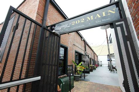 Social Lites Historic Downtown Conroe